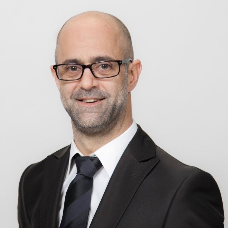 Manfred Senff - bauinformation.com